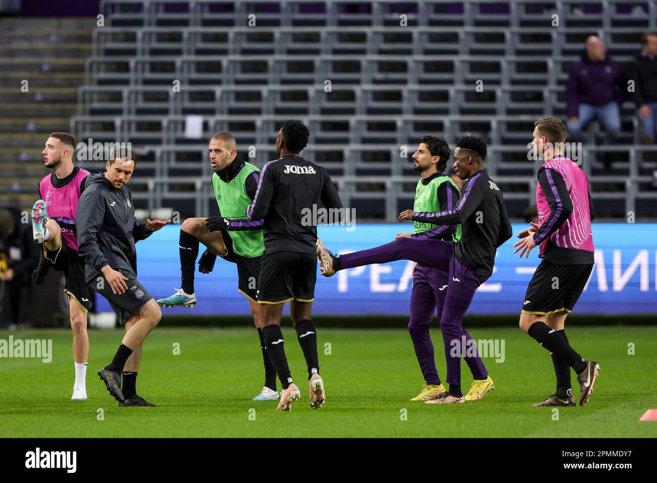13-04-2023: Sport: Anderlecht contre AZ BRUSSEL, BELGIQUE - AVRIL 13 ...