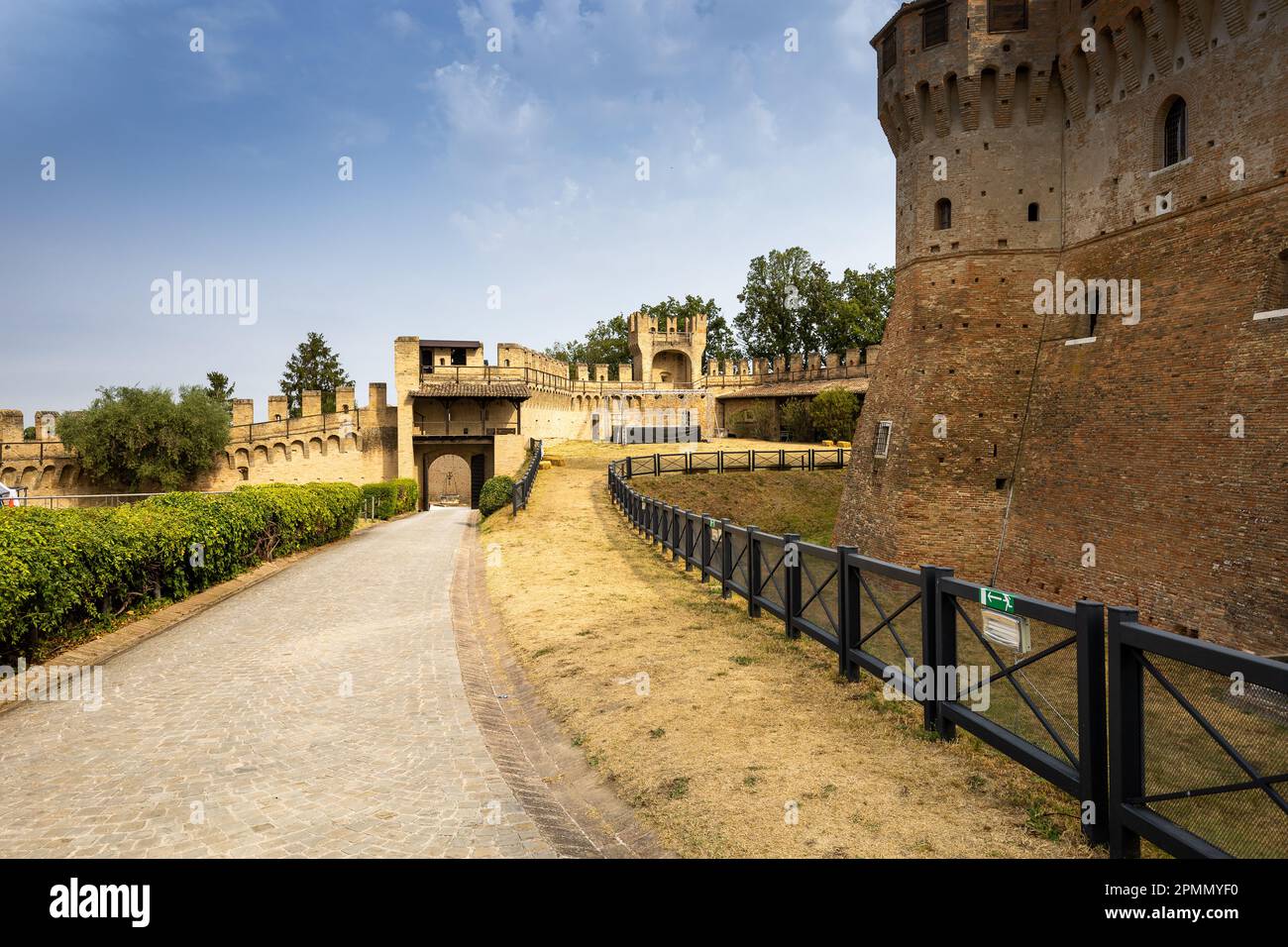 Monument de rimini Banque de photographies et d’images à haute ...
