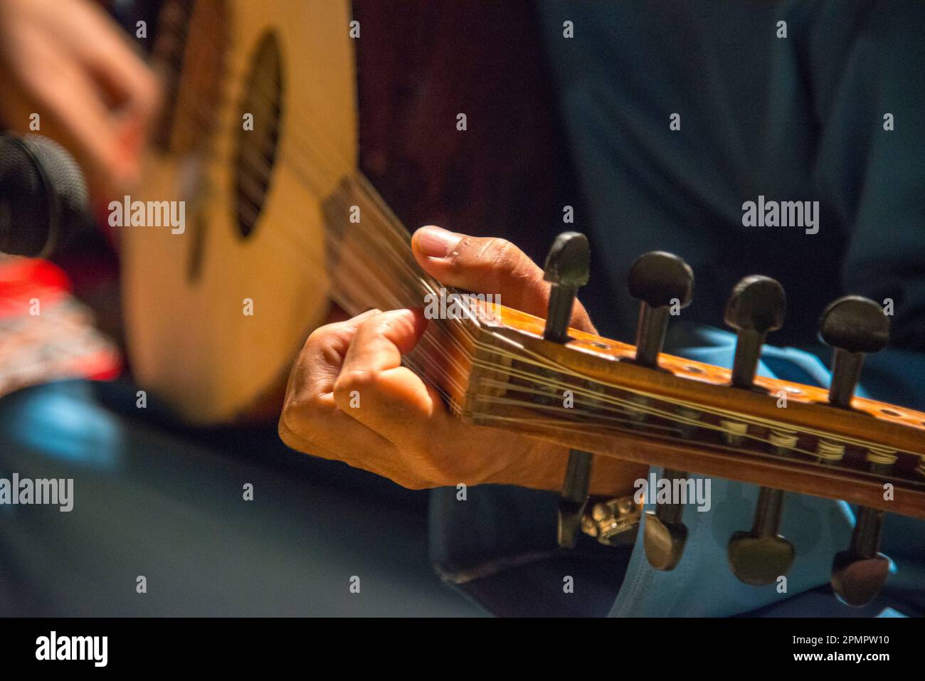 Oud instrumento musical Banque de photographies et d’images à haute ...