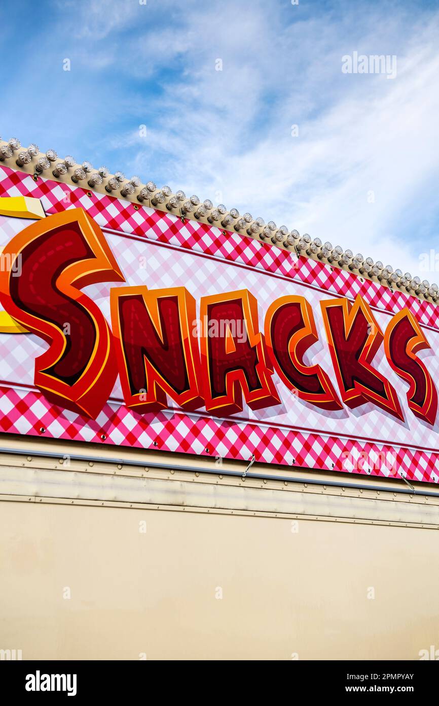Snack bar sign Banque de photographies et d’images à haute résolution ...