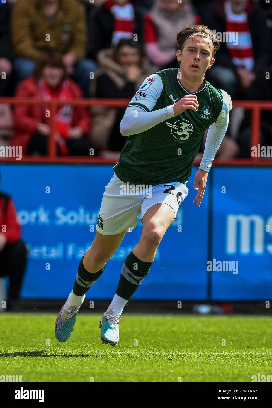 Callum Wright #26 de Plymouth Argyle pendant le match Sky Bet League 1 ...