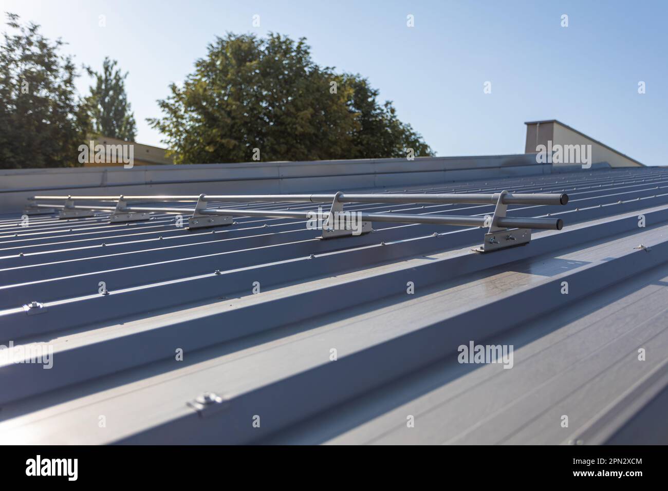 Trapezoidal sheet metal Banque de photographies et d’images à haute ...