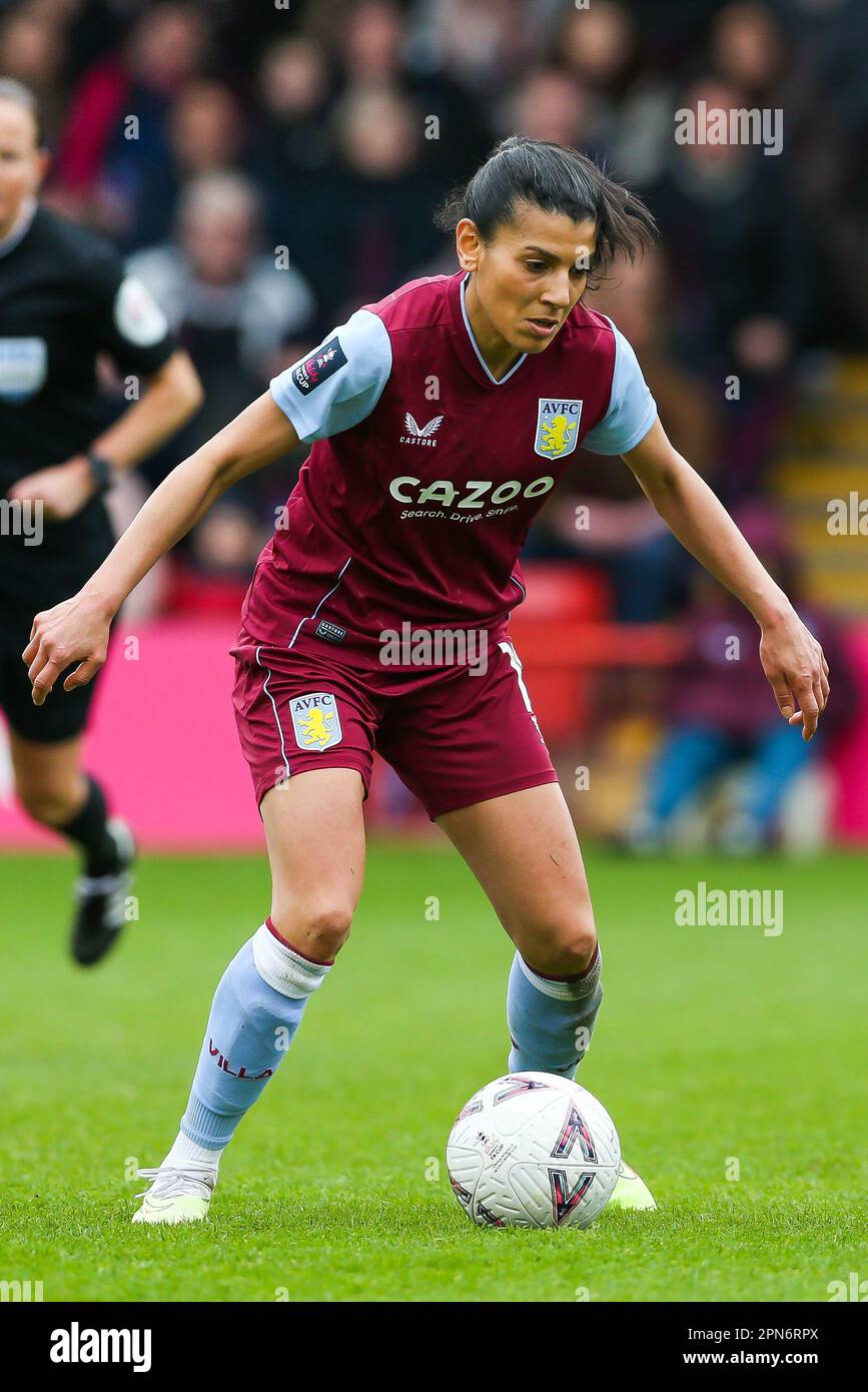 Kenza Dali d'Aston Villa pendant la Vitality Women's FA Cup, demi ...