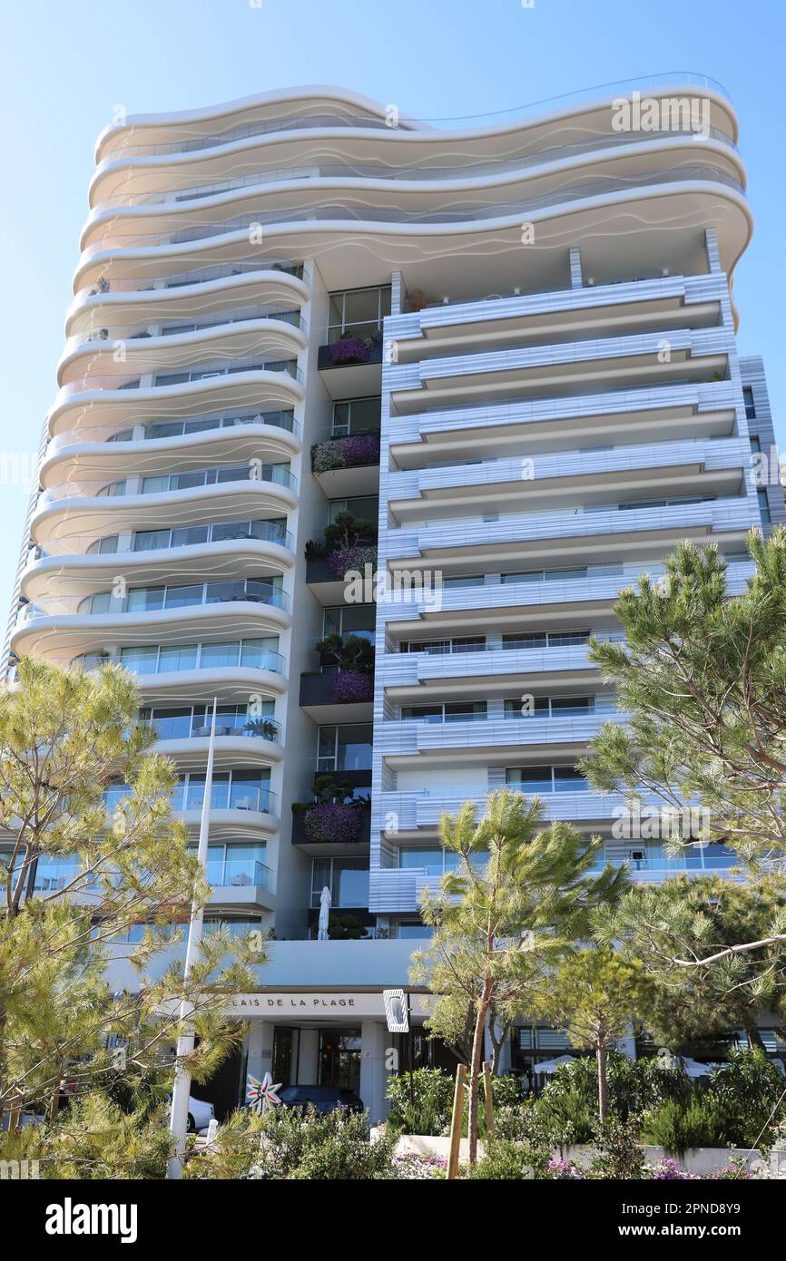 Monte-Carlo, Monaco - 16 avril 2023 : Palais de la Plage ultra-moderne ...
