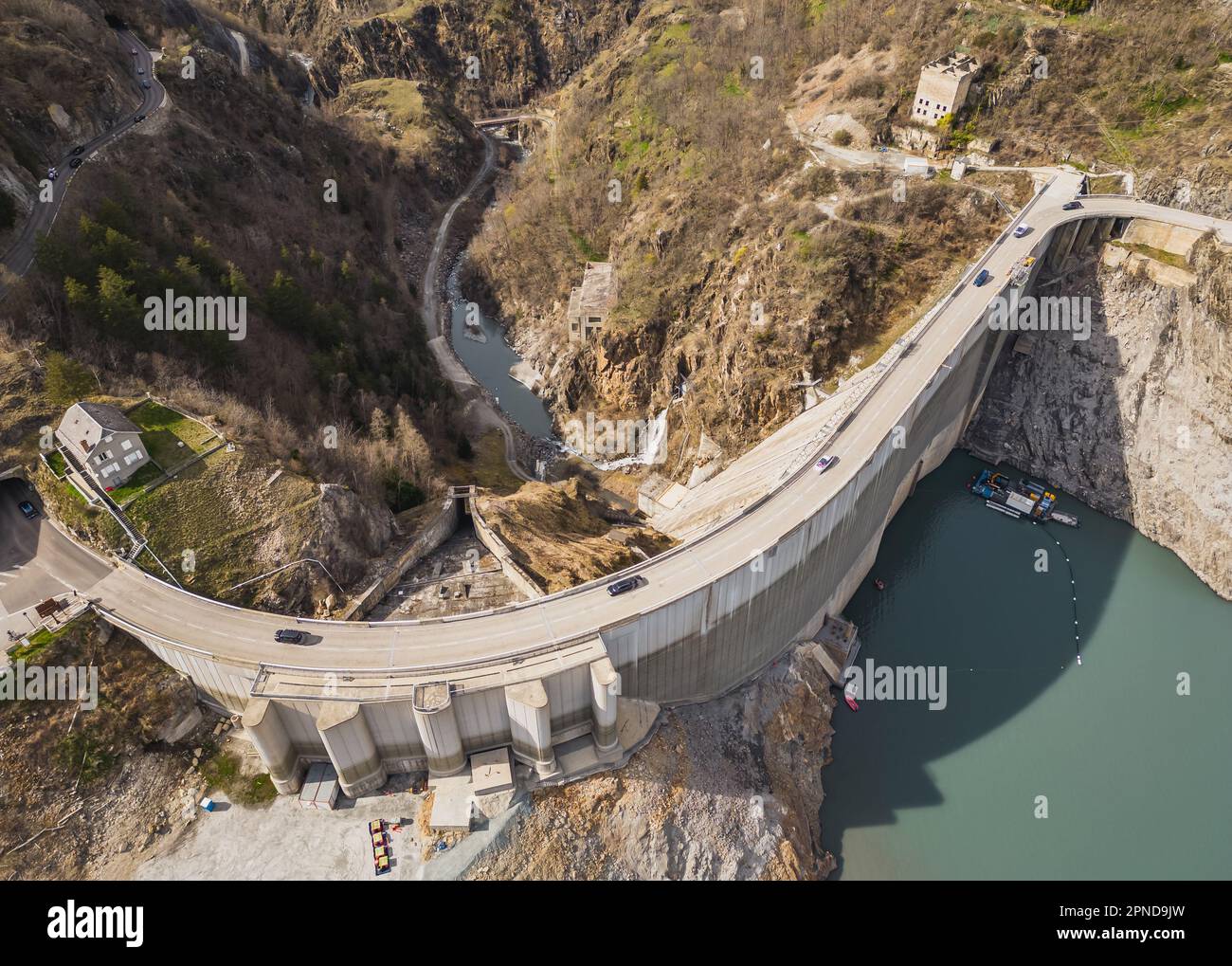 Water dam france Banque de photographies et d’images à haute résolution ...