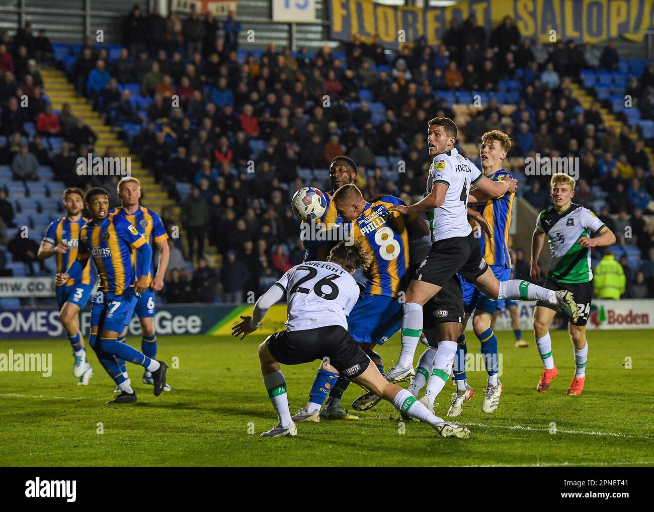 Callum Wright #26 de Plymouth Argyle marque un but gagnant en 96th ...