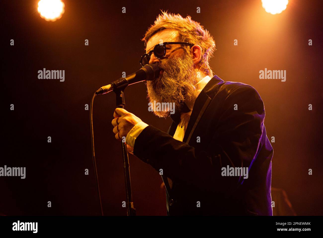 Eels se produit en direct à Alcatraz à Milan, en Italie, sur 18 avril 2023Eels se produit en ...