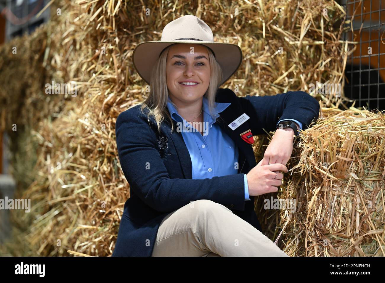 Laura Fletcher, finaliste rurale, pose pour une photo au Sydney Royal ...