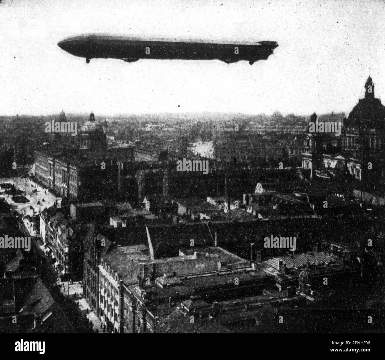 Zeppelin iii Banque de photographies et d’images à haute résolution - Alamy