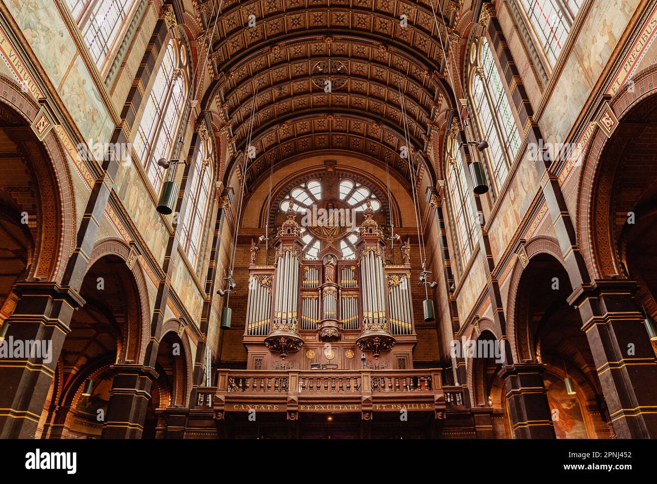 16.04.2023. Amsterdam, pays-Bas. La basilique Saint-Nicolas est la ...