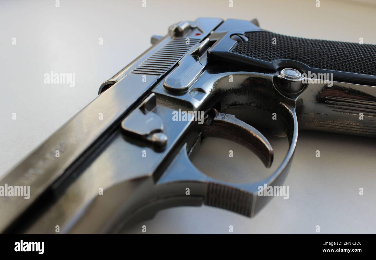 Trigger guard Banque de photographies et d’images à haute résolution - Alamy