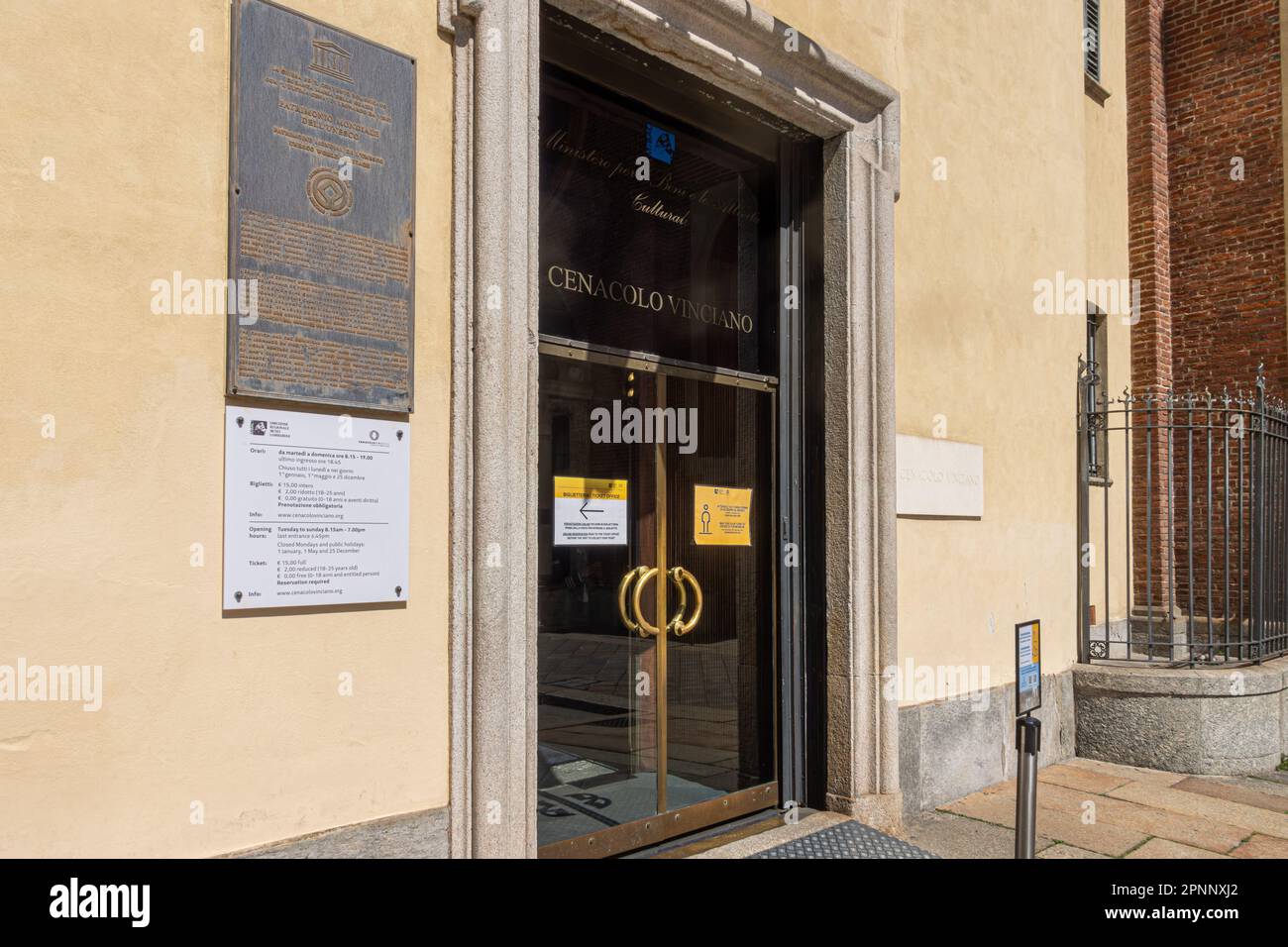 Entrée au musée Cenacolo Vinciano qui abrite la Cène de Léonard de ...