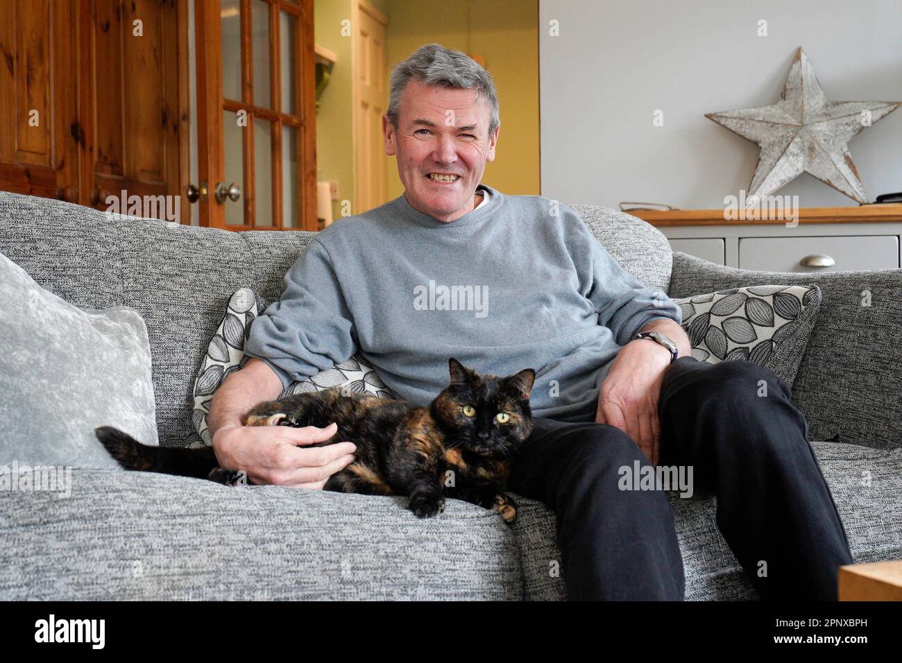 UTILISATION ÉDITORIALE DAVID Cryer de Carmarthen, pays de Galles, avec ...