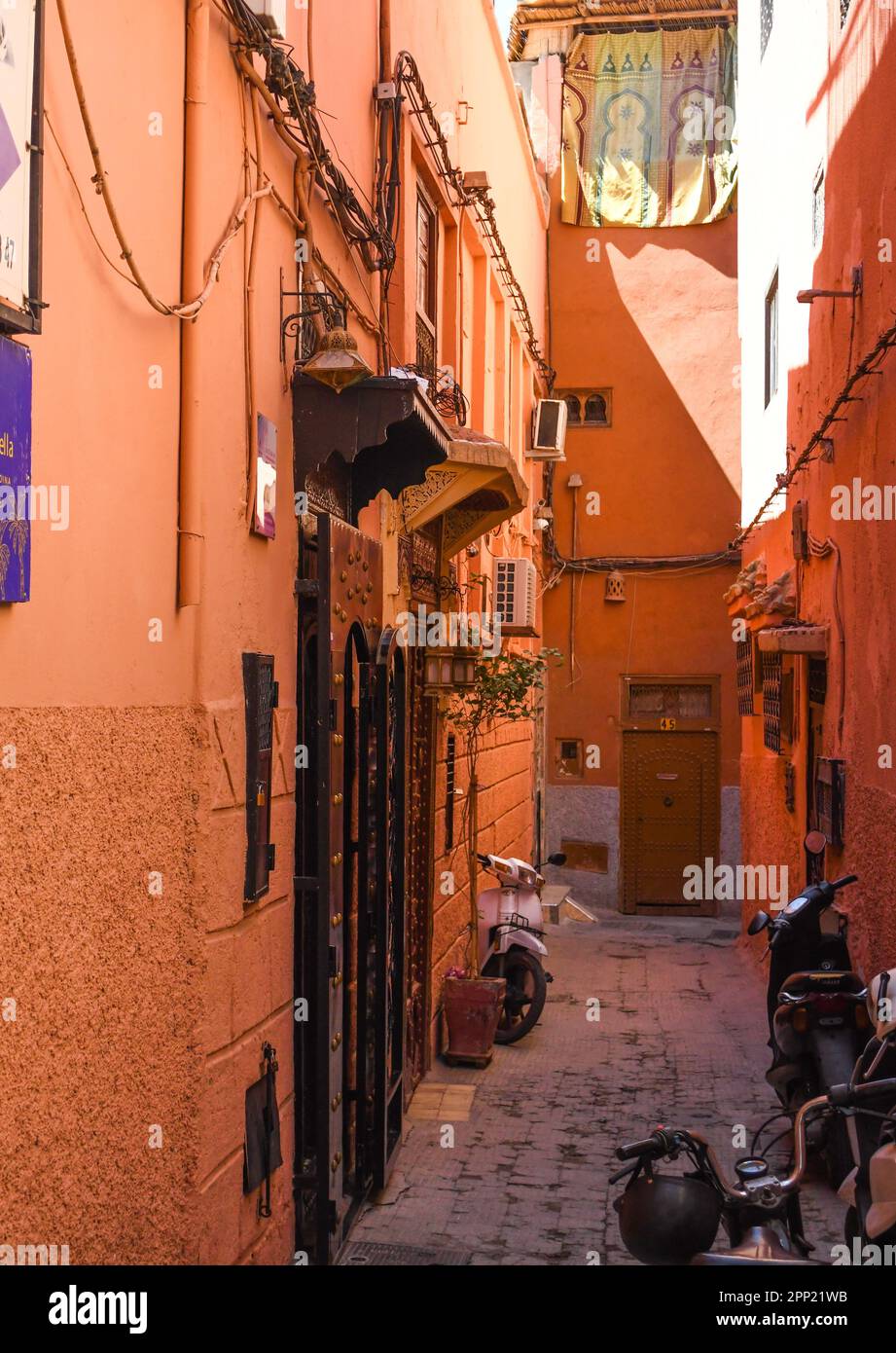 Labyrinthe de marrakech Banque de photographies et d’images à haute ...
