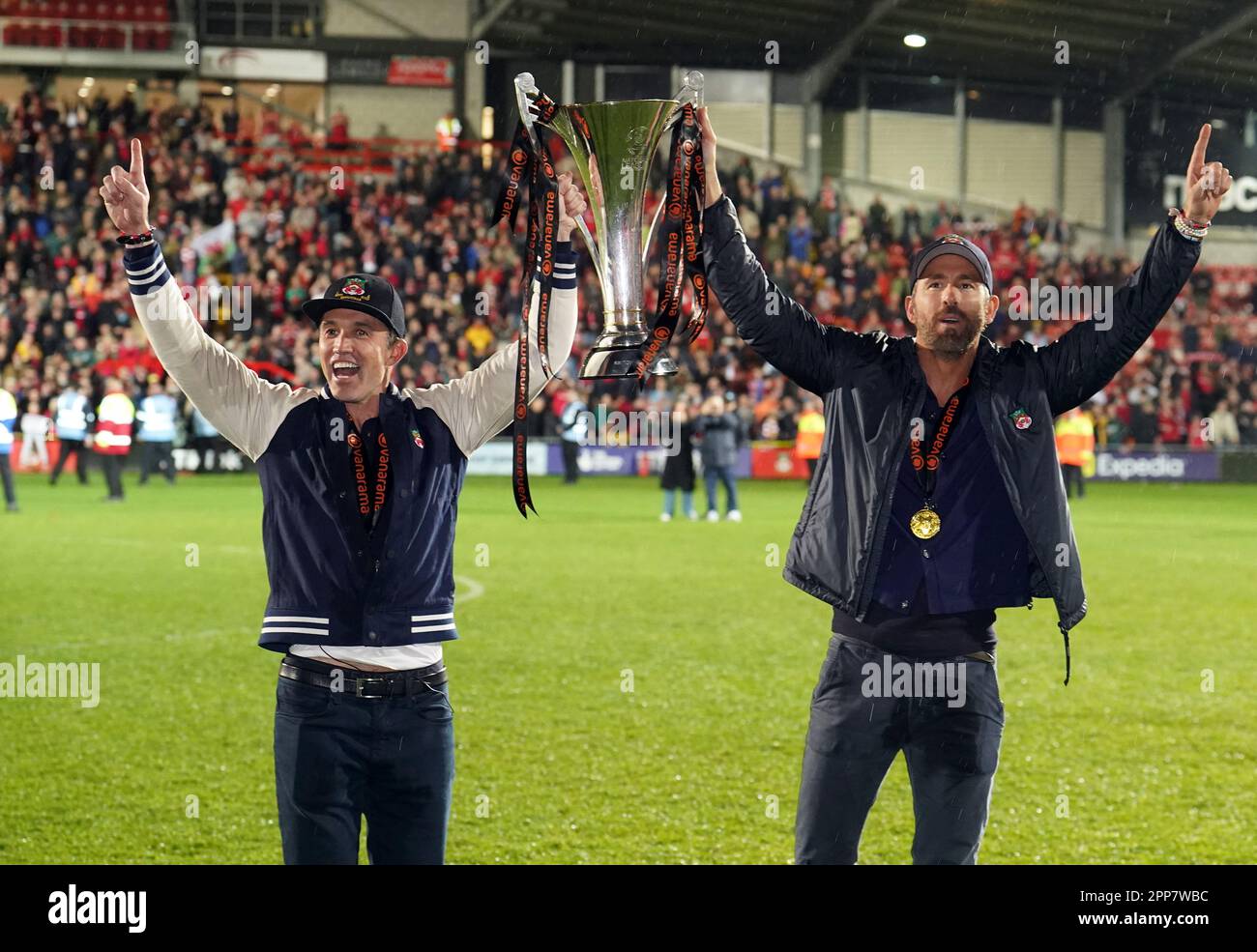 Wrexham ryan reynolds Banque de photographies et d’images à haute ...