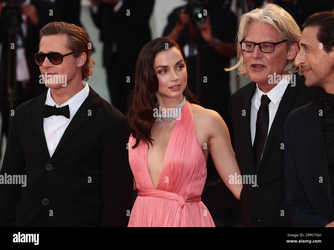 Andrew dominik et ana de armas Banque de photographies et d’images à ...