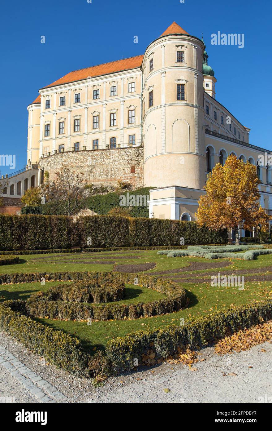 Château de Mikulov, l'un des plus importants châteaux de la Moravie du ...