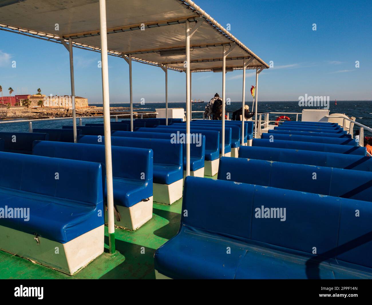 Ile de Goree, Sénégal, Fév, 2019: Transfert en bateau à Dakar sur une célèbre île esclave de ...