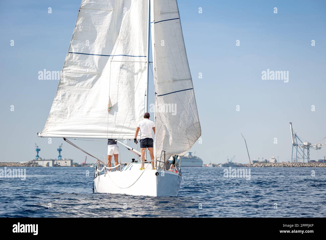 Voilier équipage mer voile Banque de photographies et d’images à haute ...