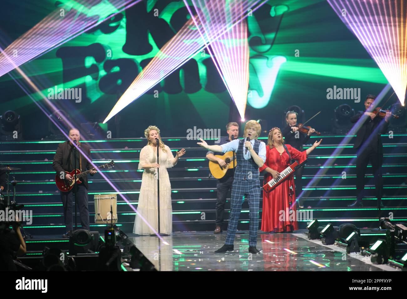 Kelly family Banque de photographies et d’images à haute résolution - Alamy