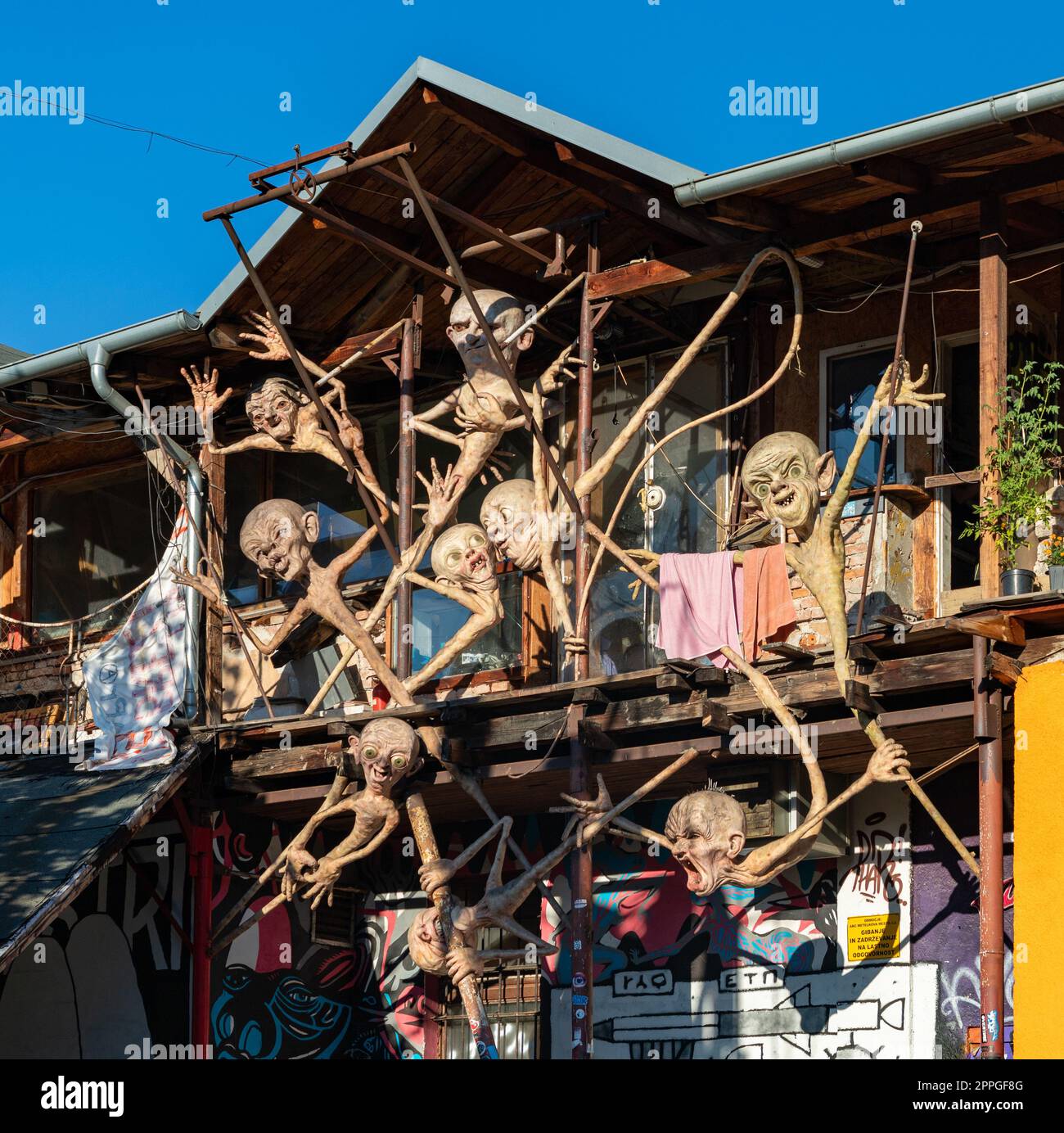 Metelkova art center Banque de photographies et d’images à haute ...