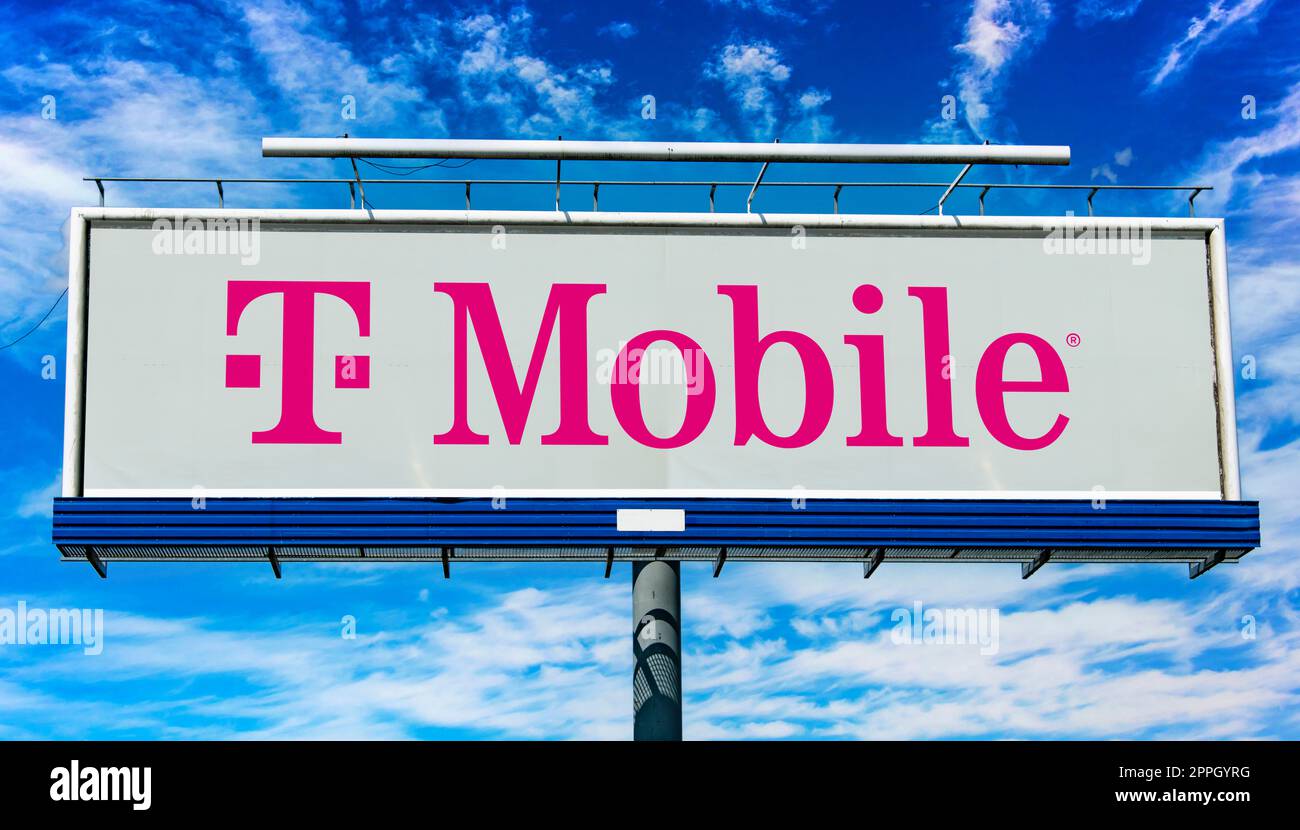 T mobile logo Banque de photographies et d’images à haute résolution ...