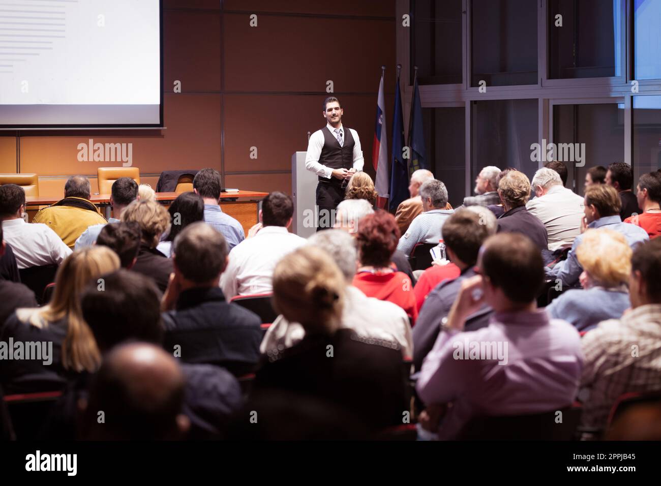 Parler de réunion Banque de photographies et d’images à haute ...