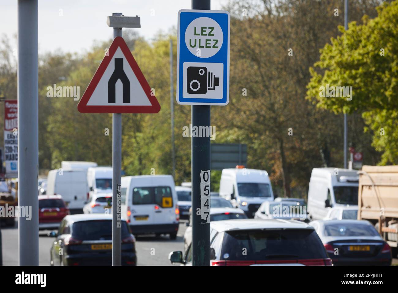 Caméras ULEZ (Ultra Low Emission zone) à Henlys Corner, A406 North ...