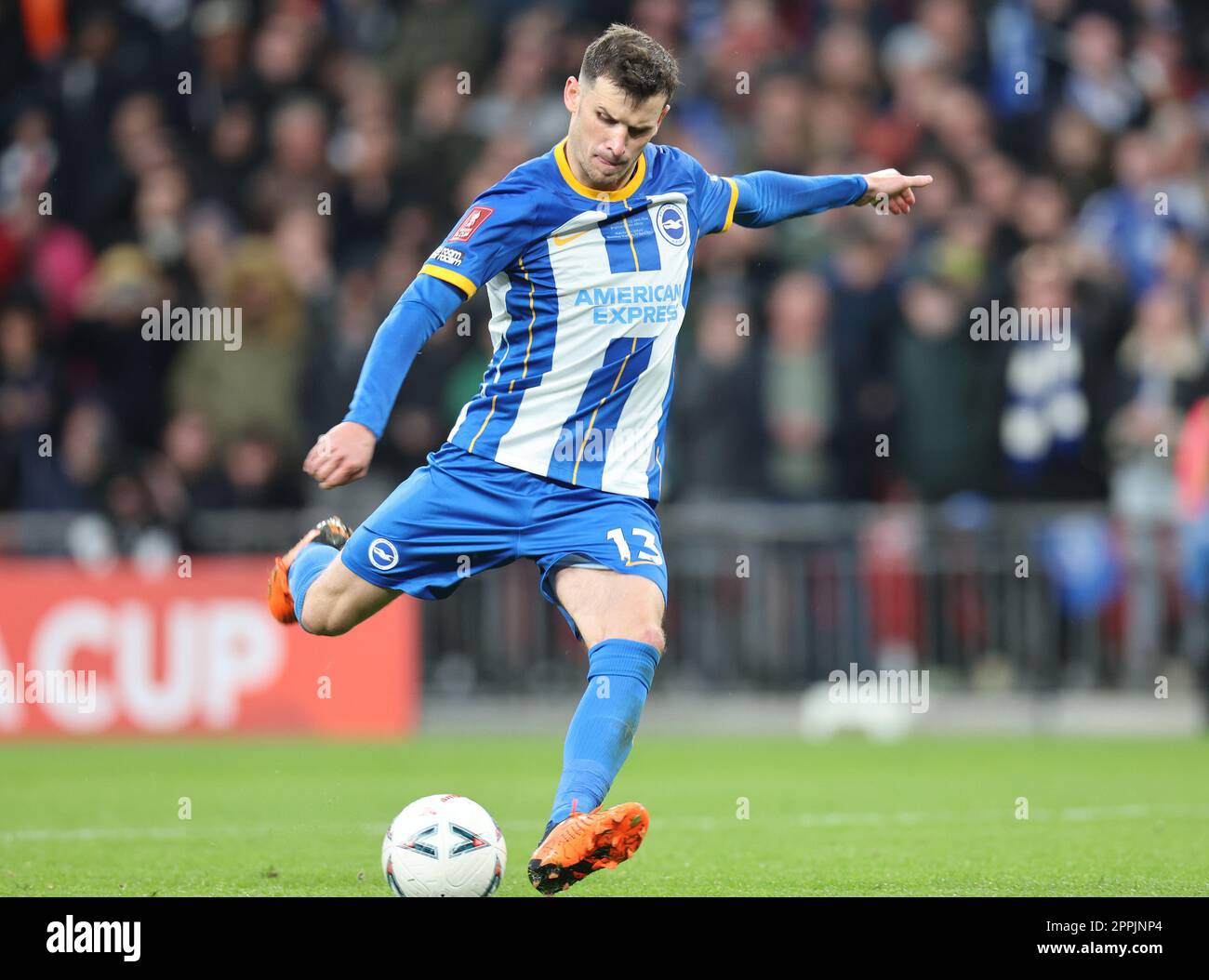 Pascal Grob, de Brighton & Hove Albion, a obtenu le score de la zone de ...