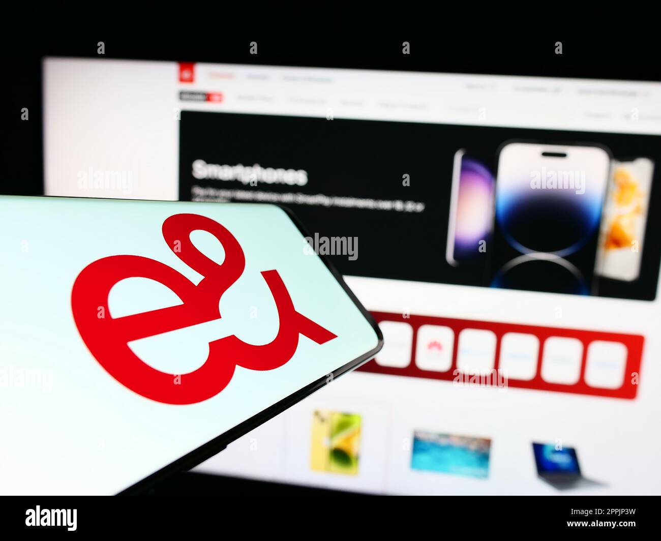 Groupe etisalat Banque de photographies et d’images à haute résolution ...