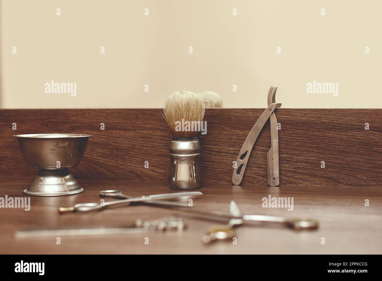 Outils de coiffeur antique Banque de photographies et d’images à haute ...