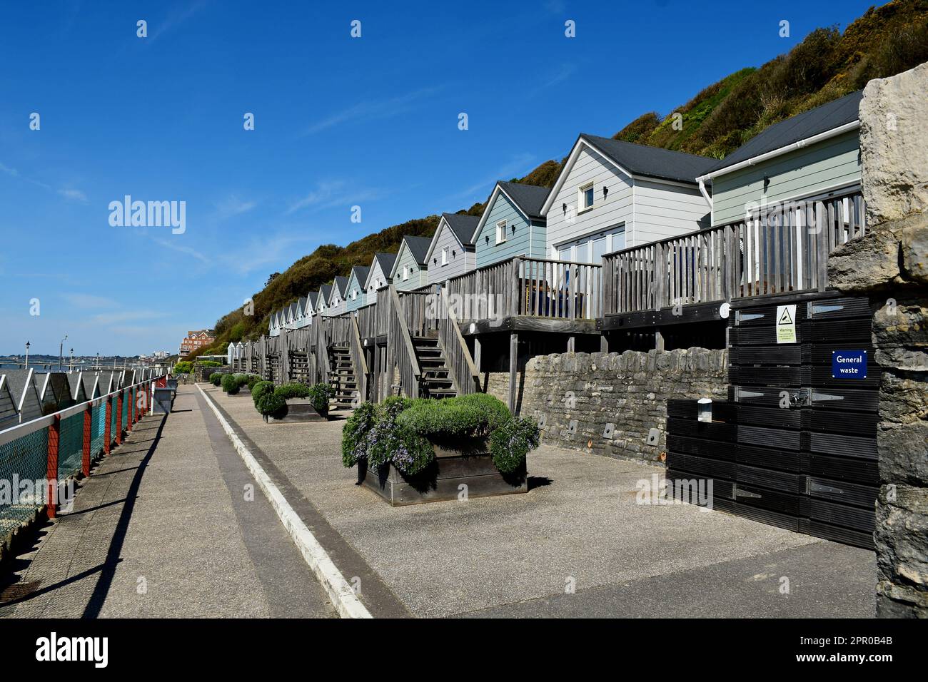 Cabines de plage de bournemouth boscombe Banque de photographies et d ...