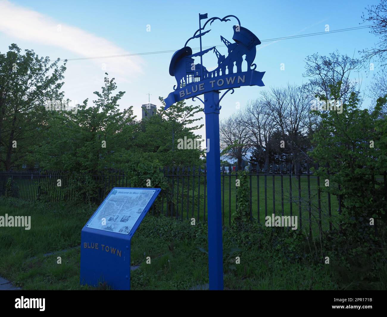 Sheerness, Kent, Royaume-Uni. 25th avril 2023. Le quartier Blue Town de ...