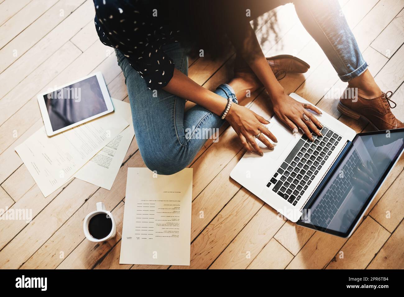 Technophiles et industriels. Photo d'une femme designer méconnue ...
