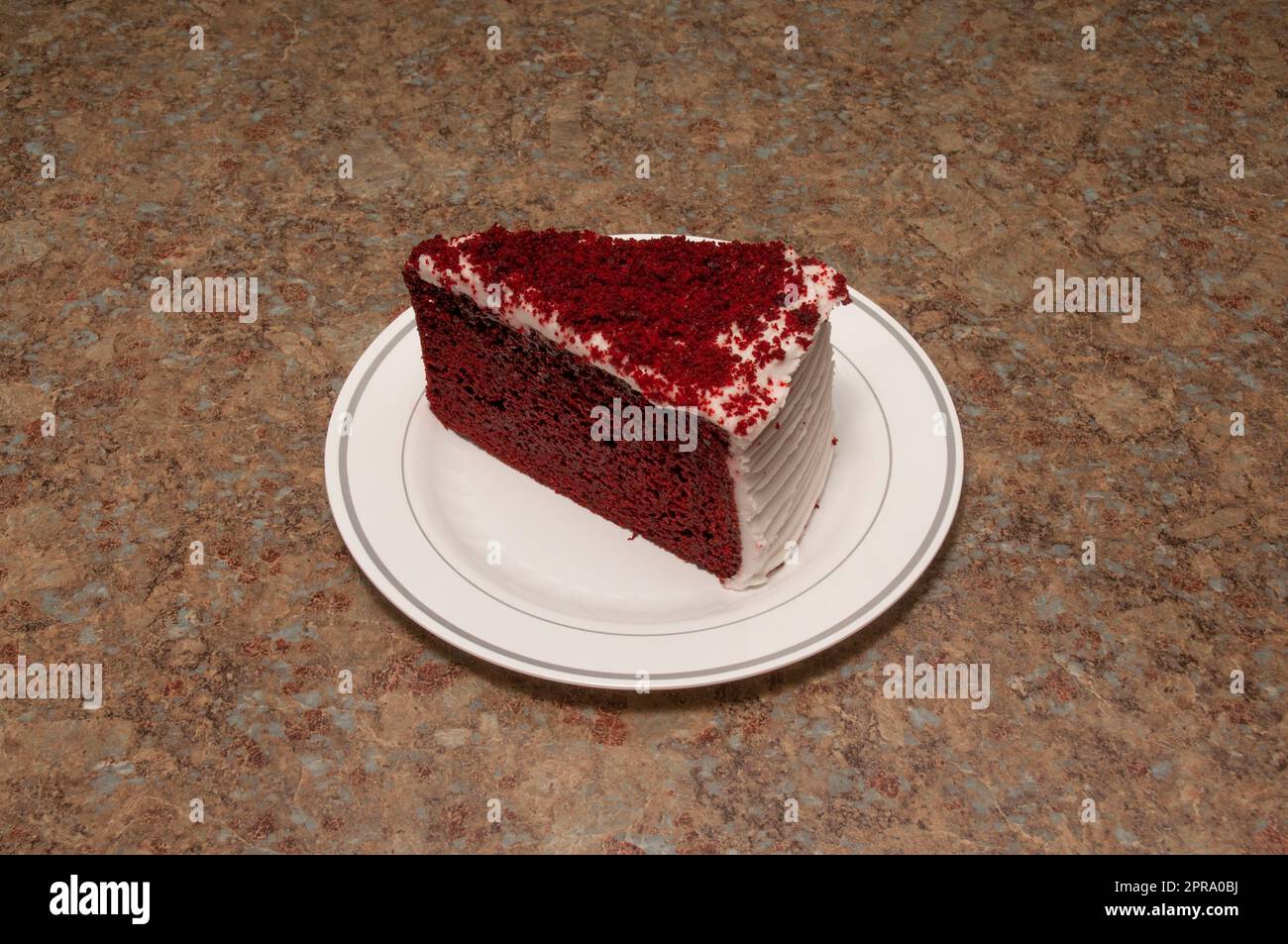 Gâteau de velours rouge Banque de photographies et d’images à haute ...