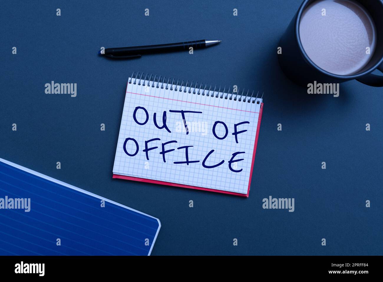 Affiche l'absence du bureau. Aperçu de l'entreprise en dehors du ...