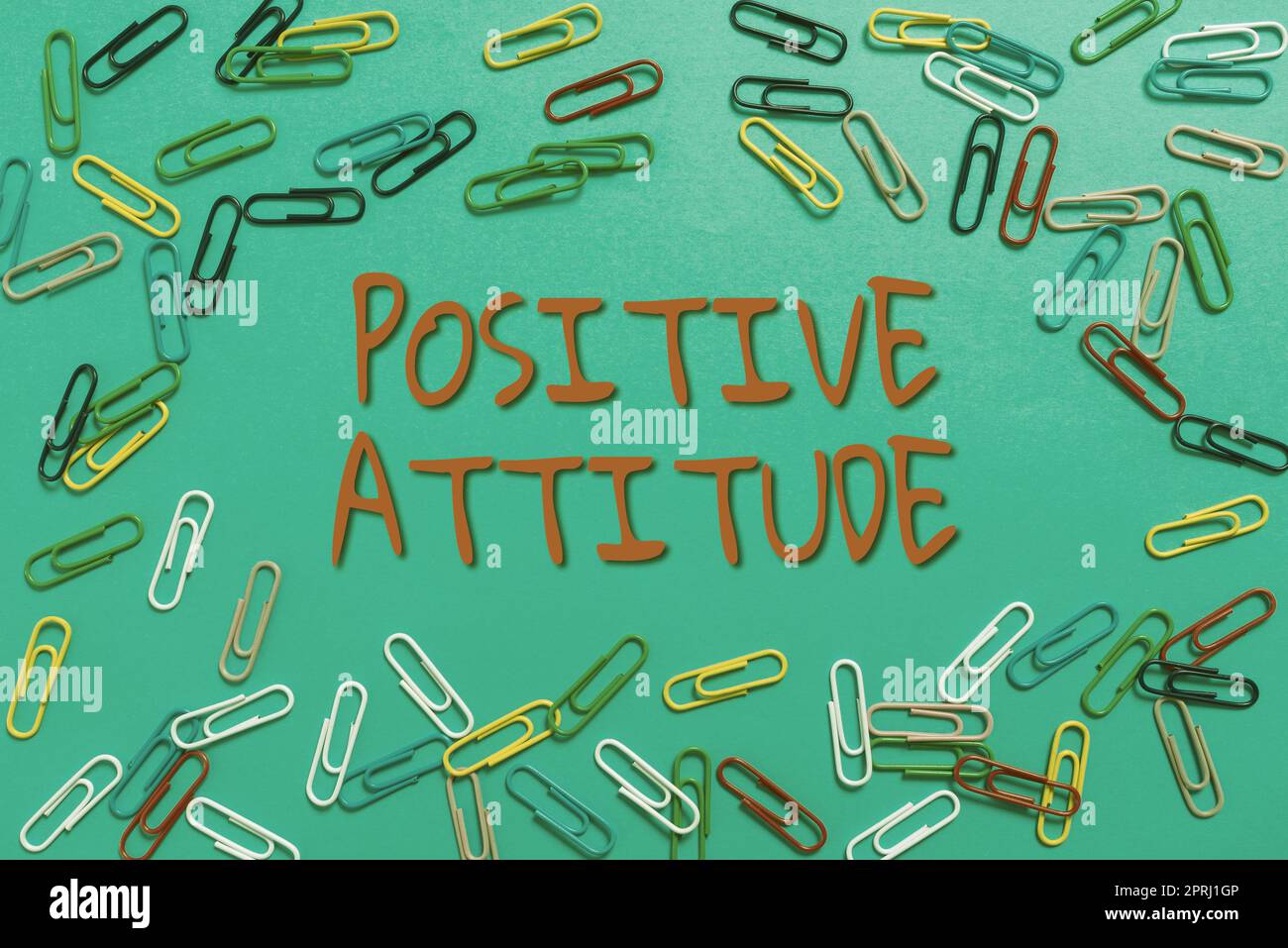 Inspiration montrant signe positif AttitudeBing optimiste dans la vie à ...