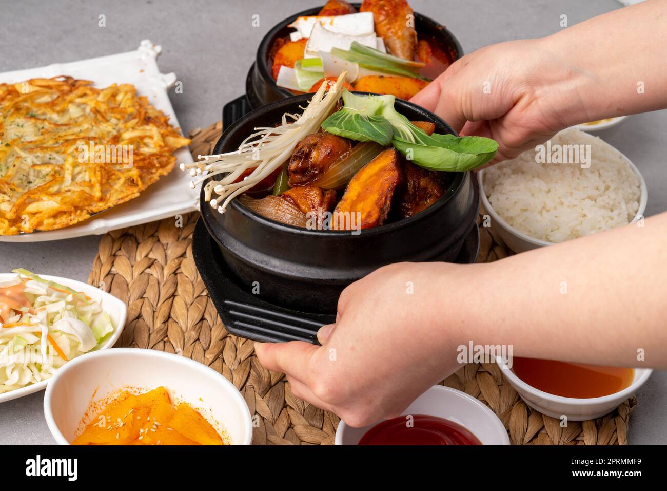 Galettes de pommes de terre royales Banque de photographies et d’images ...
