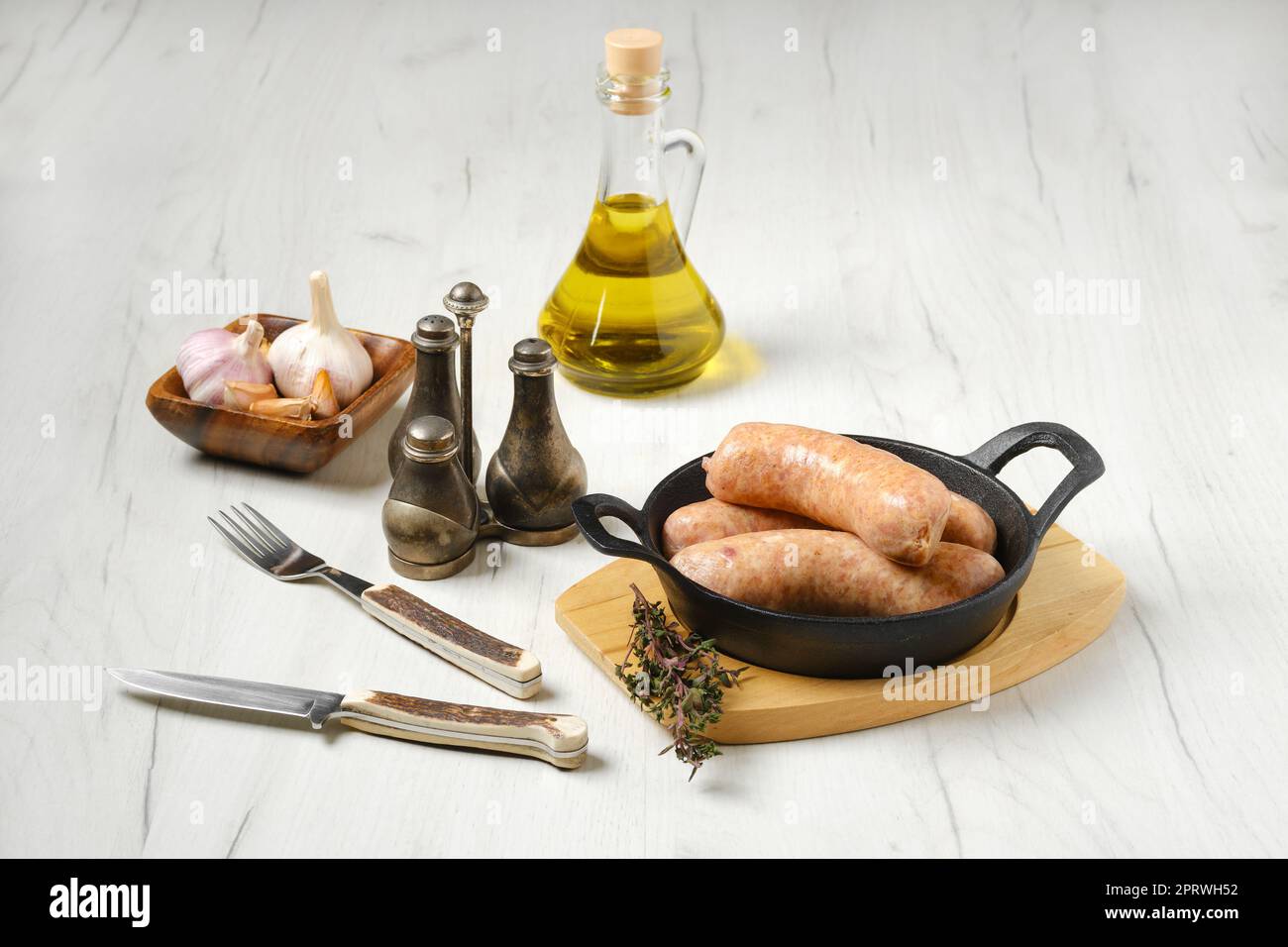 Saucisse anglaise crue Banque de photographies et d’images à haute résolution - Alamy