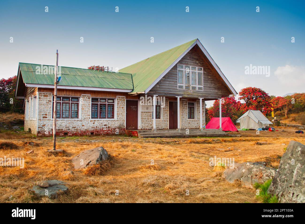 Barsey rhododendron sanctuary Banque de photographies et d’images à ...
