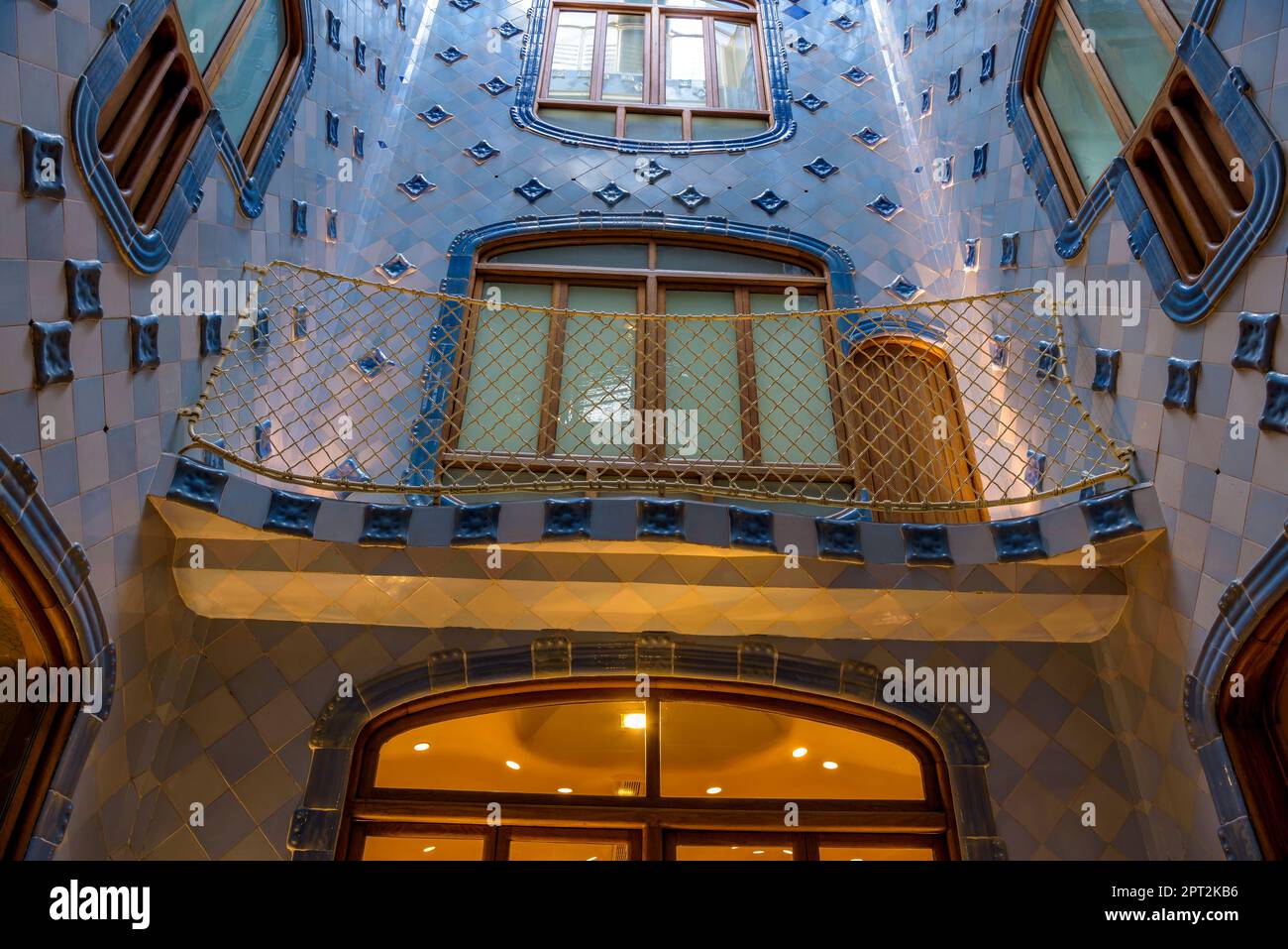 Escala de la casa batllo Banque de photographies et d’images à haute ...