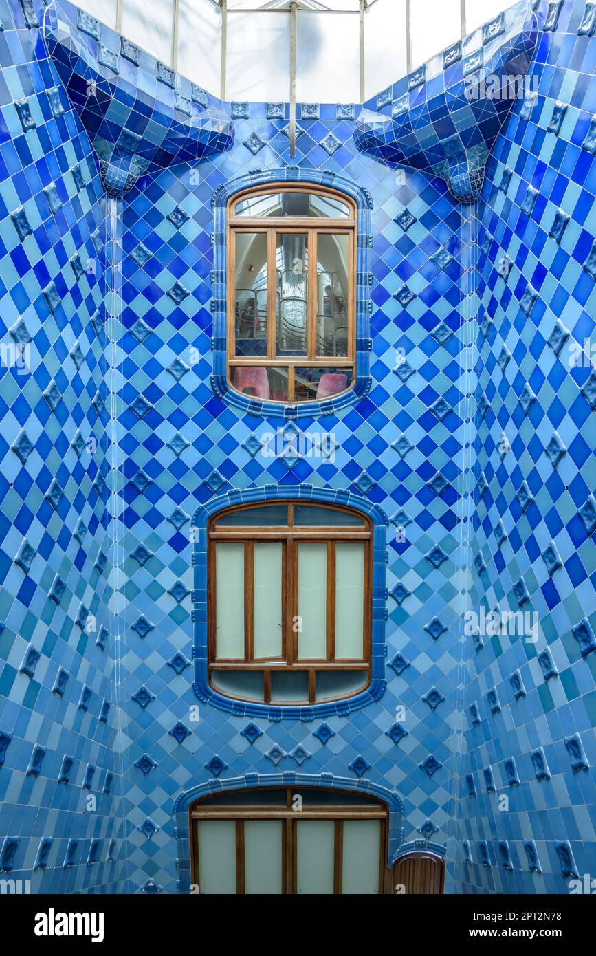 Escala de la casa batllo Banque de photographies et d’images à haute ...