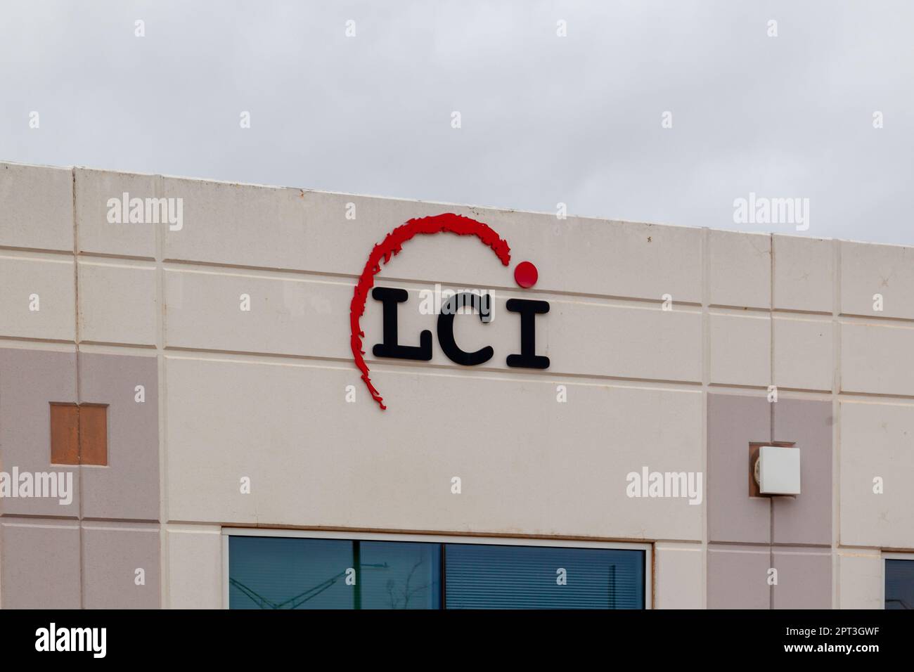 Logo de l'entreprise lci Banque de photographies et d’images à haute ...