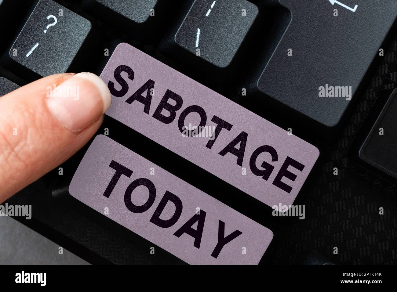 Signe de texte montrant sabotage, vue d'ensemble de l'entreprise ...