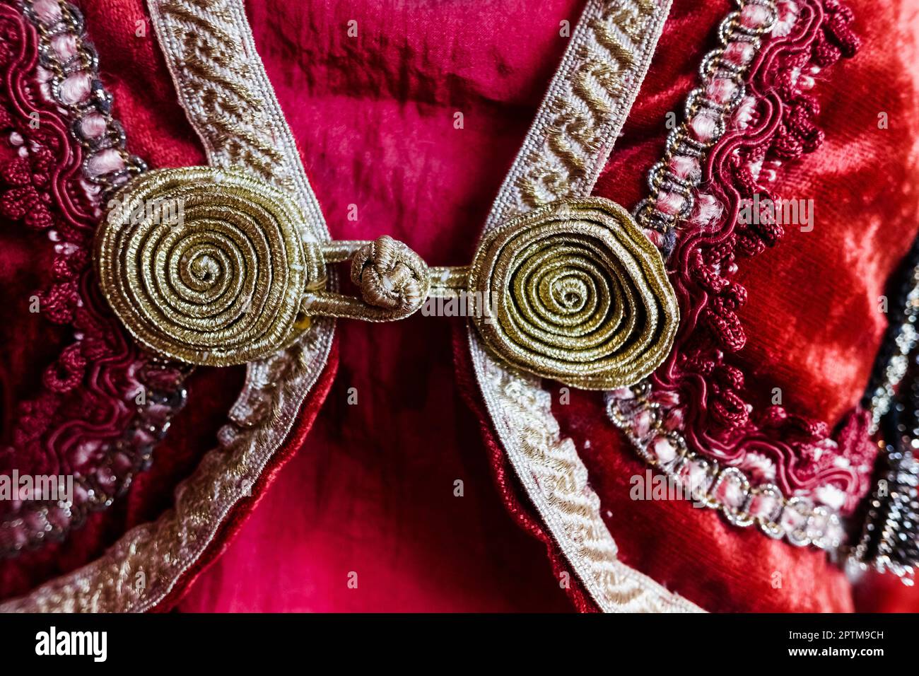 Détails et textures du tissu d'une robe grecque traditionnelle Photo ...