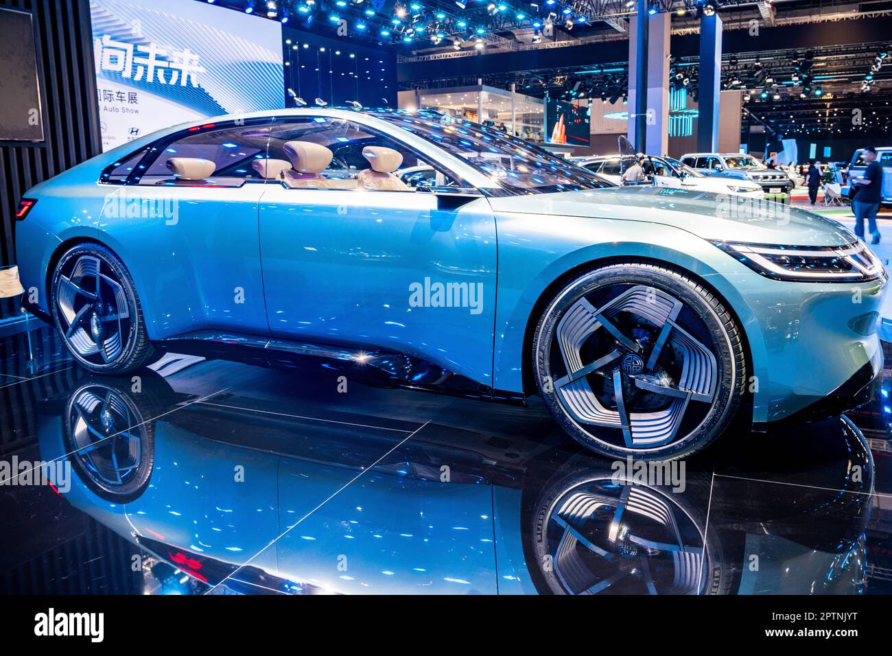 BAIC Electric Yue concept car exposé au salon de l'auto de Shanghai 2023 Photo Stock - Alamy