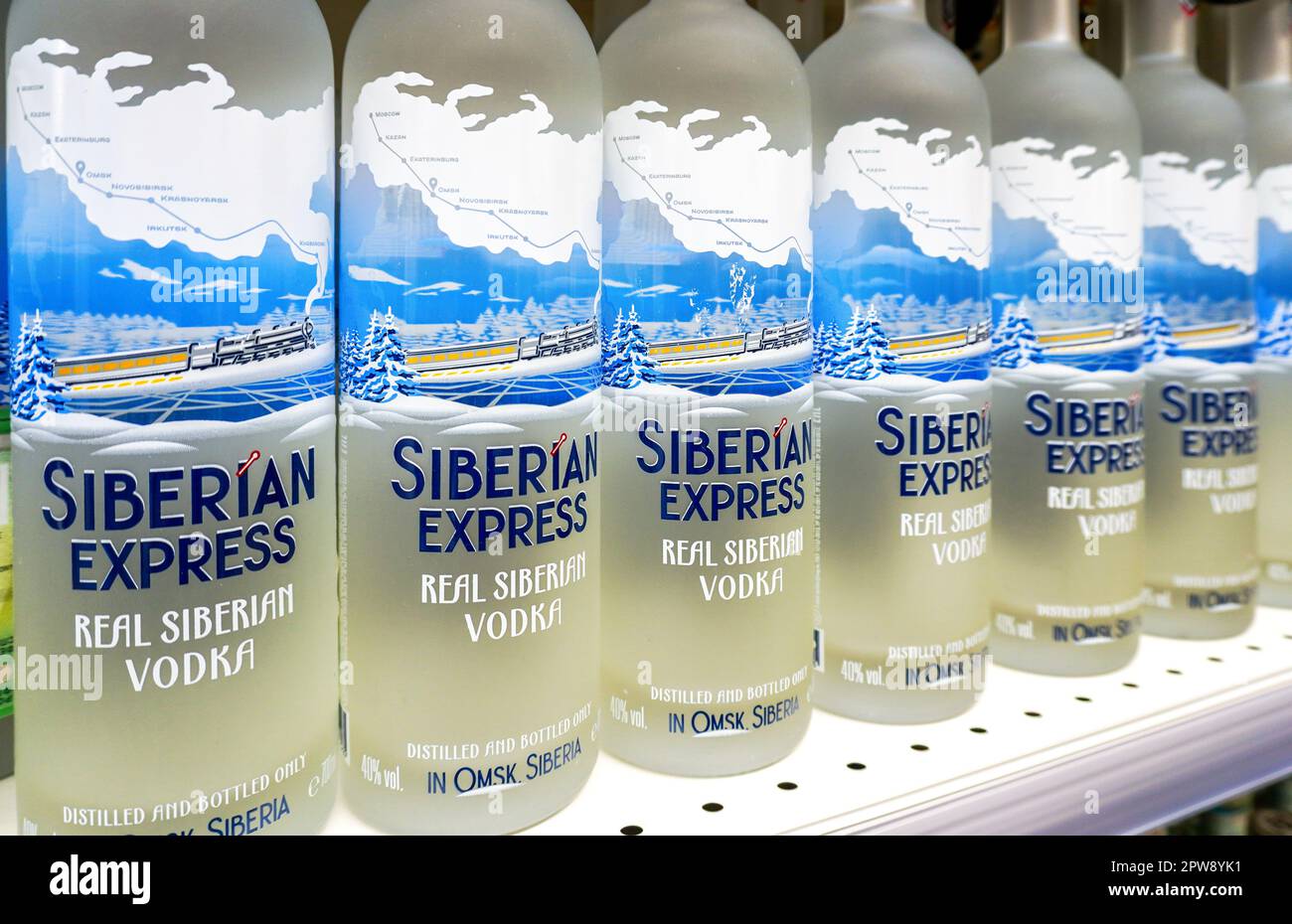 Samara, Russie - 23 avril 2023 : Vodka russe Express sibérienne sur le ...