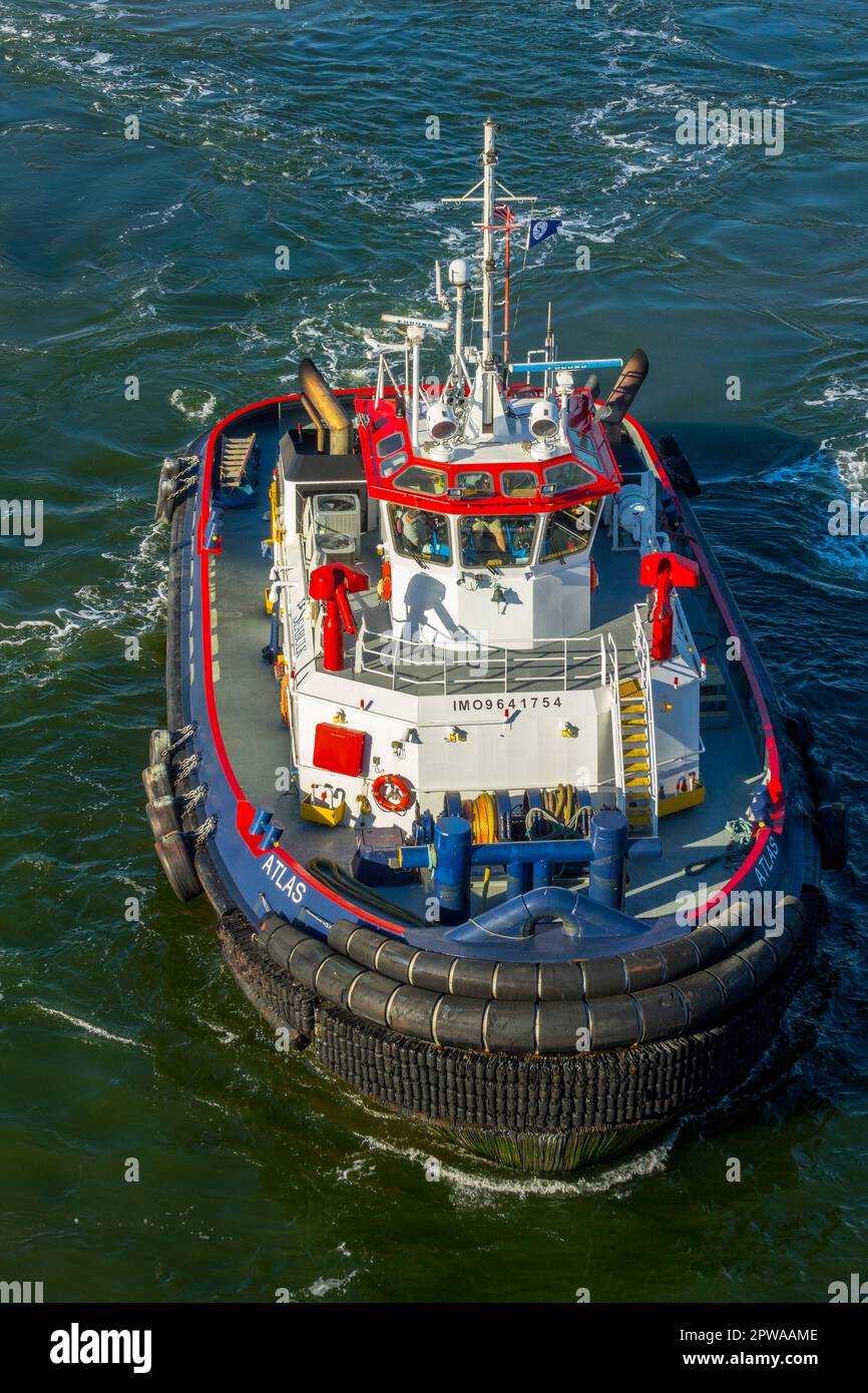 Remorqueur nommé Atlas dans la baie de Tampa Fllrida utilisé pour ...