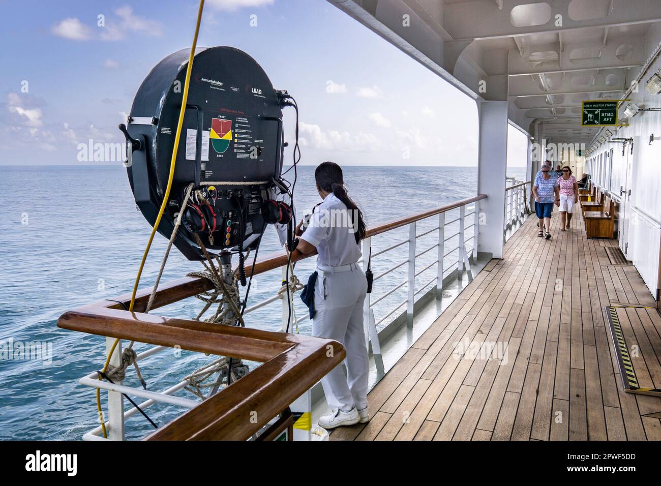 Long range acoustic device Banque de photographies et d’images à haute ...