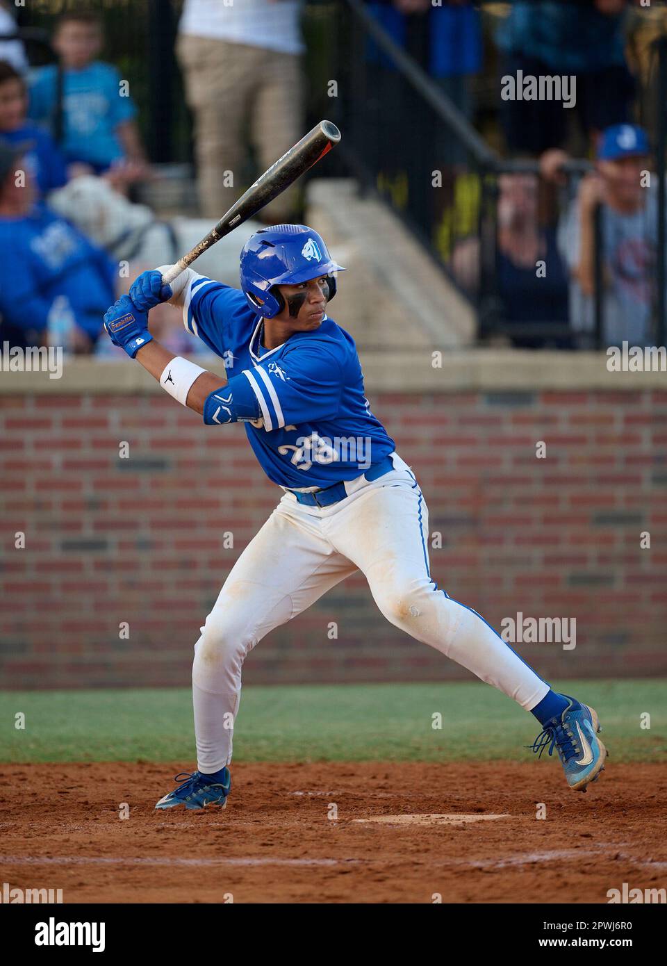 Tampa Jesuit Tigers Noah Sheffield (23) bats during a High School ...